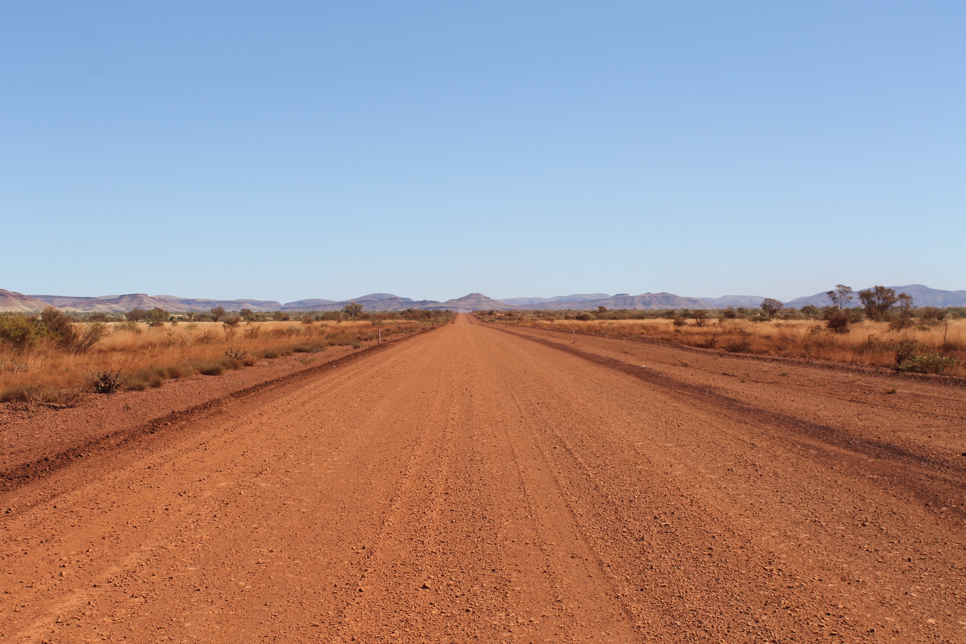 Road into Millstream-Chitchester NP | by map and compass